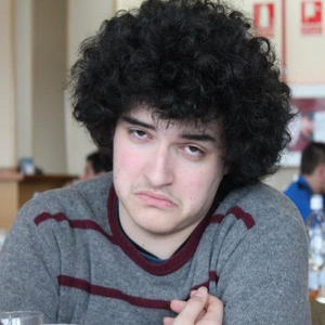 Perd%C3%B3n por ser tan Sexy | Grande Amore Lyrics, Meaning & Videos