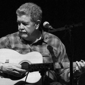 Pinto Bennett biography | Last.fm