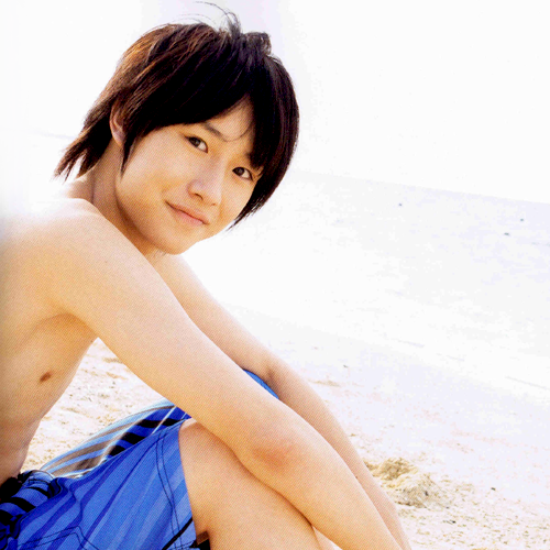 Yamada Ryosuke Shirtless