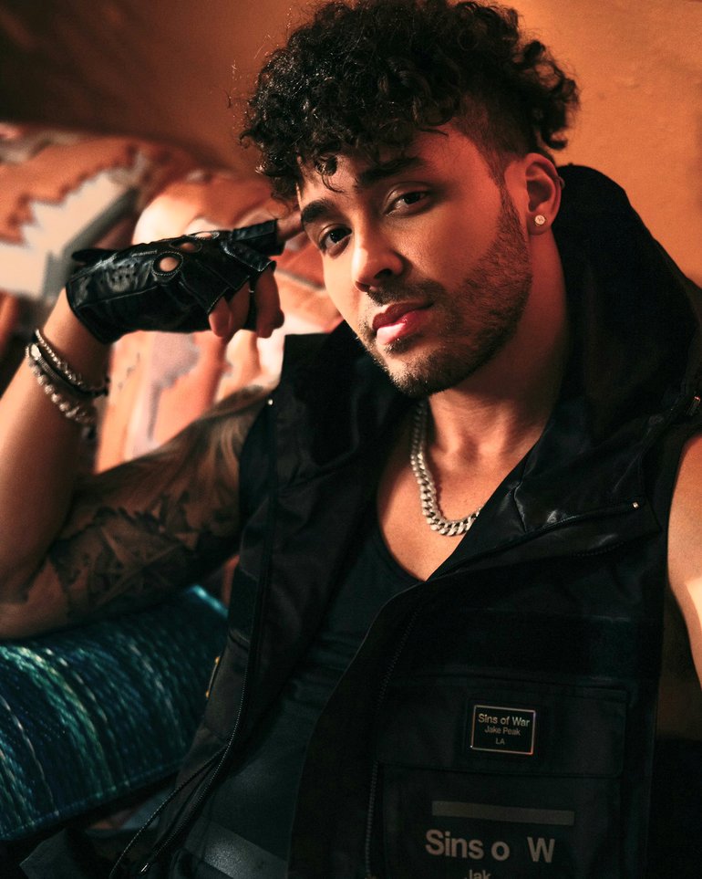 Prince Royce Haircut 2022