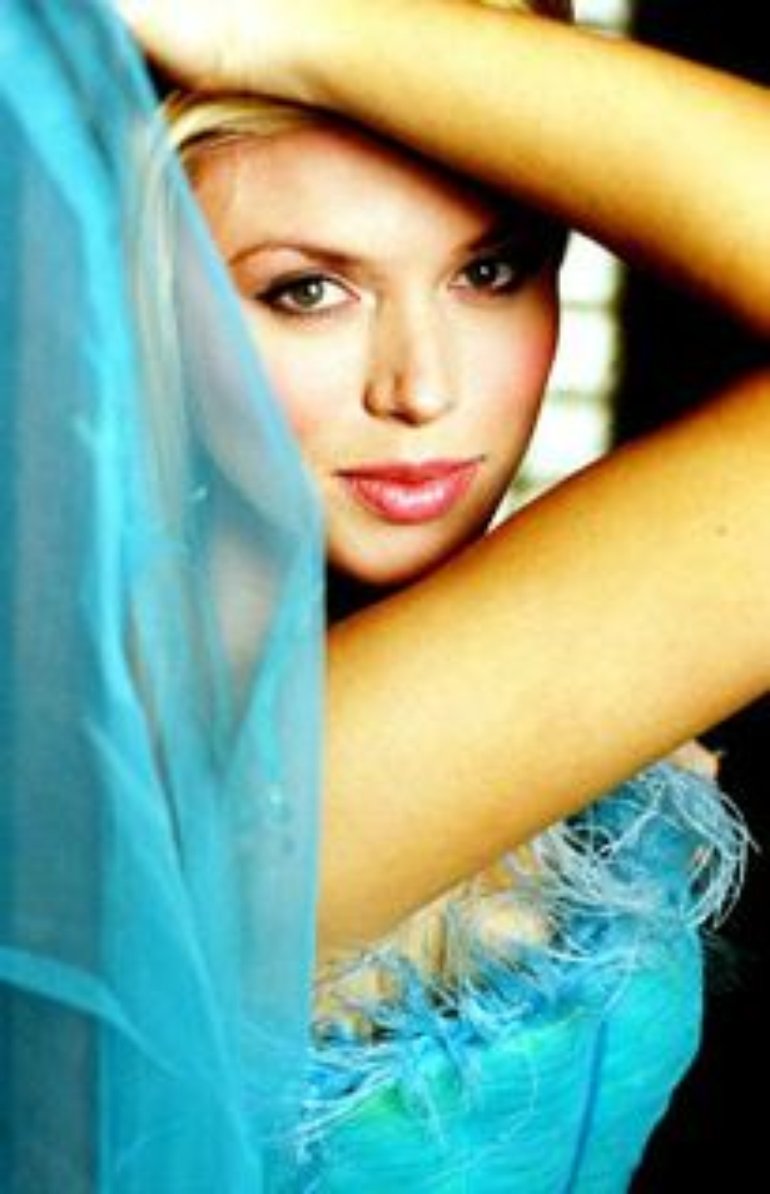 Kiera Lee's Instagram, Twitter & Facebook on IDCrawl