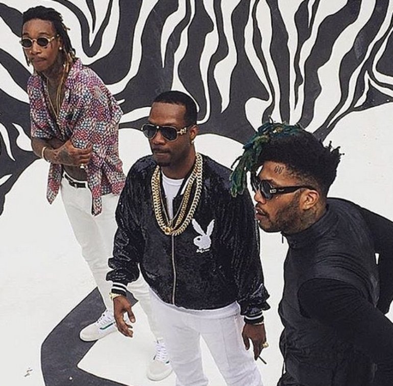 Juicy J Wiz Khalifa Shootin