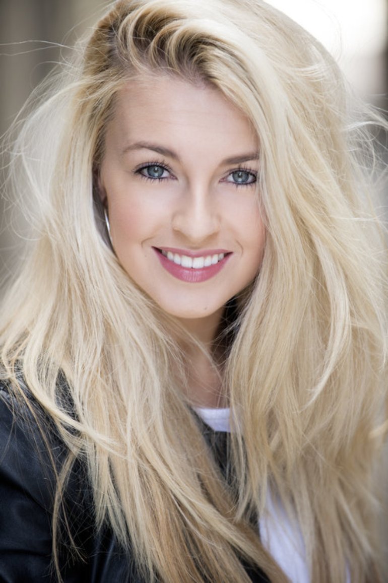 Holly Brewer's Instagram, Twitter & Facebook on IDCrawl