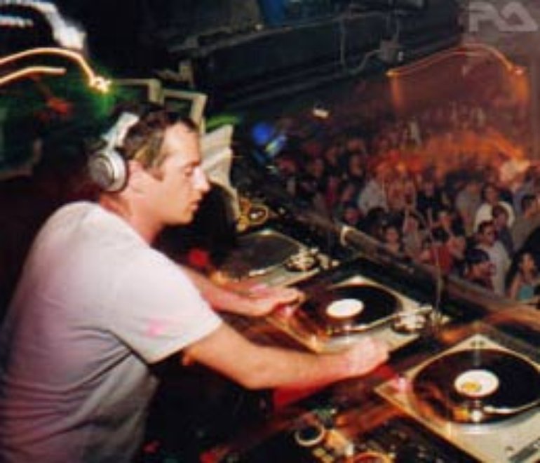 Dj Sasha Tour