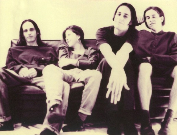 Half String's lyrics & chords