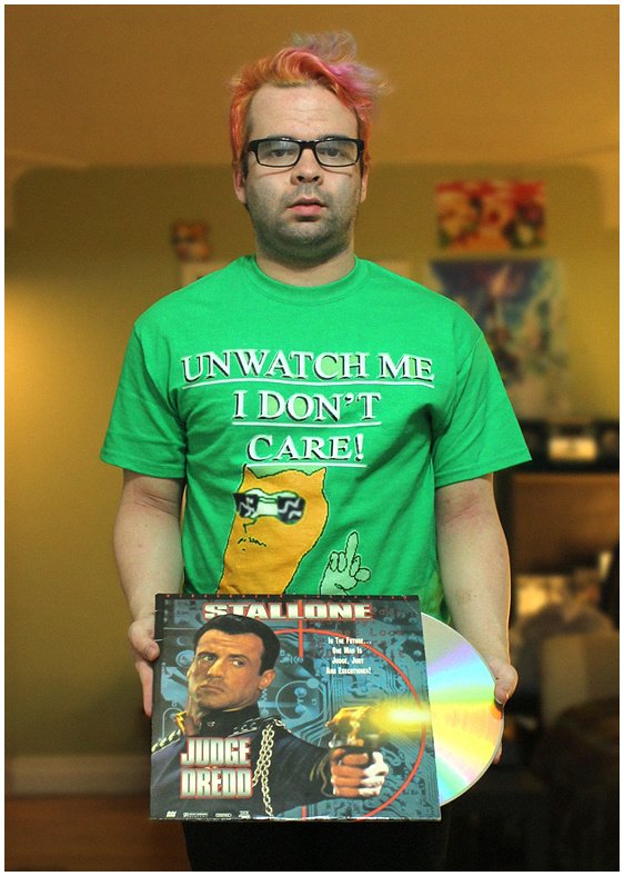 Renard Queenston Wallpaper