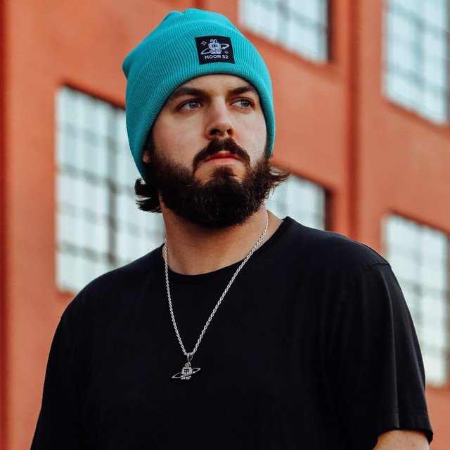 Abstract music, videos, stats, and photos | Last.fm