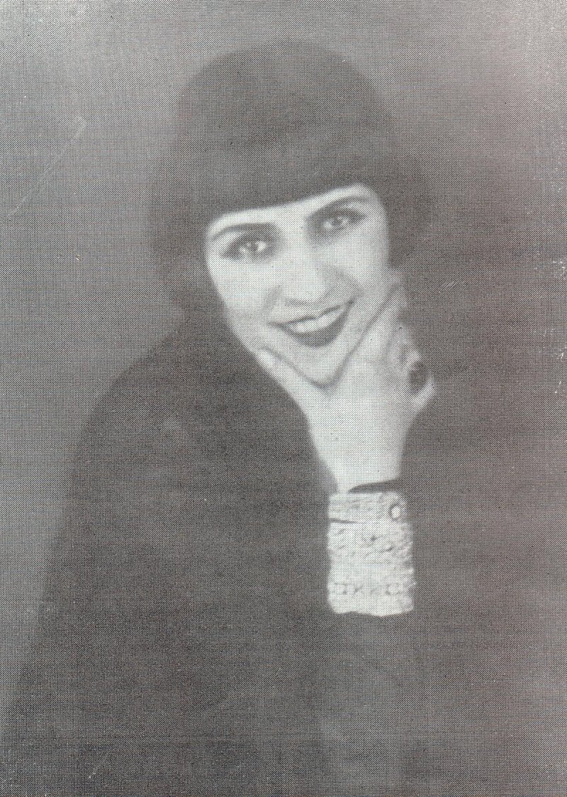 Marie Dubas age, hometown, biography | Last.fm