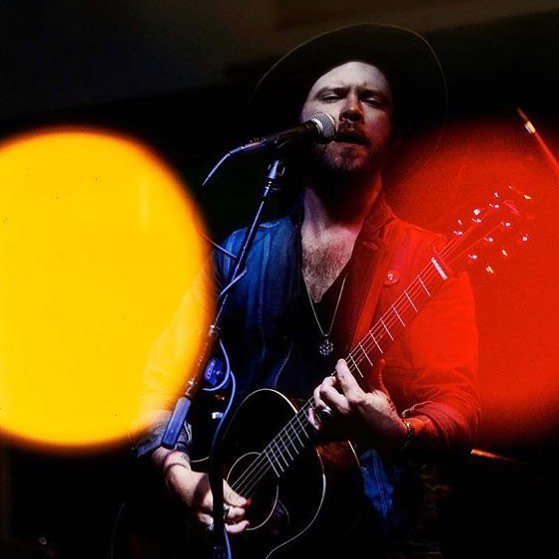 Carry Me | Matthew Mayfield | 8tracks radio