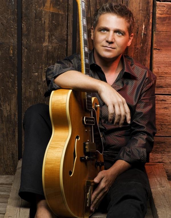 Pochill: музыка, видео, статистика и фотографии | Last.fm