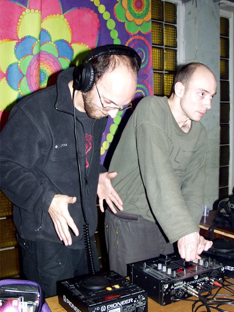 Osom music, videos, stats, and photos | Last.fm