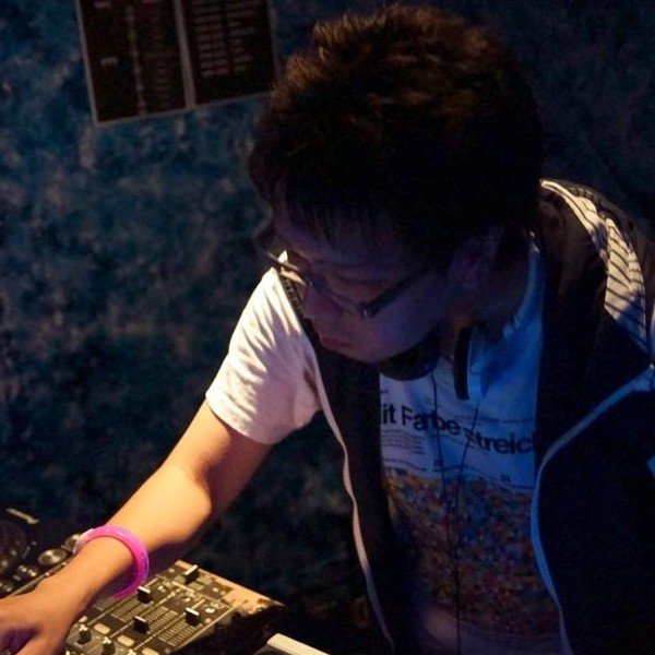 Yooh の音楽、動画、統計および写真 | Last.fm