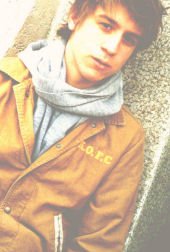 Timo Descamps Boyfriend