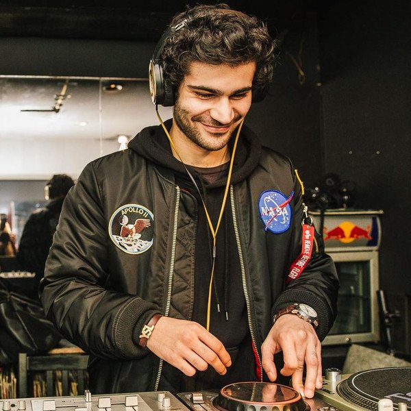 Vantage music, videos, stats, and photos | Last.fm