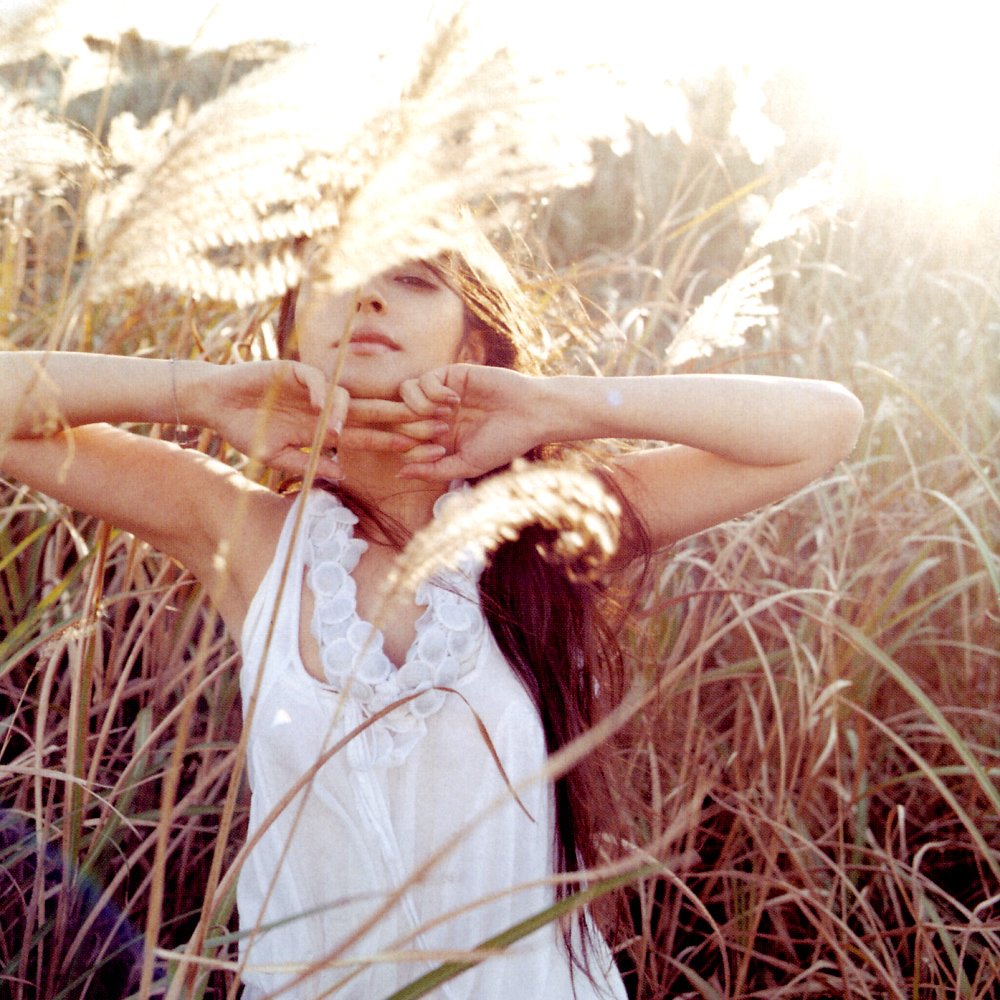 Internal Bleeding Strawberry | OLIVIA | 8tracks radio