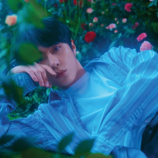 Yong Jun Hyung Flower