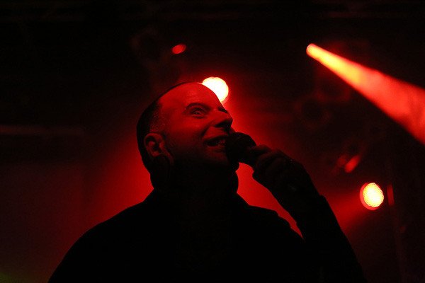 Control music, videos, stats, and photos | Last.fm