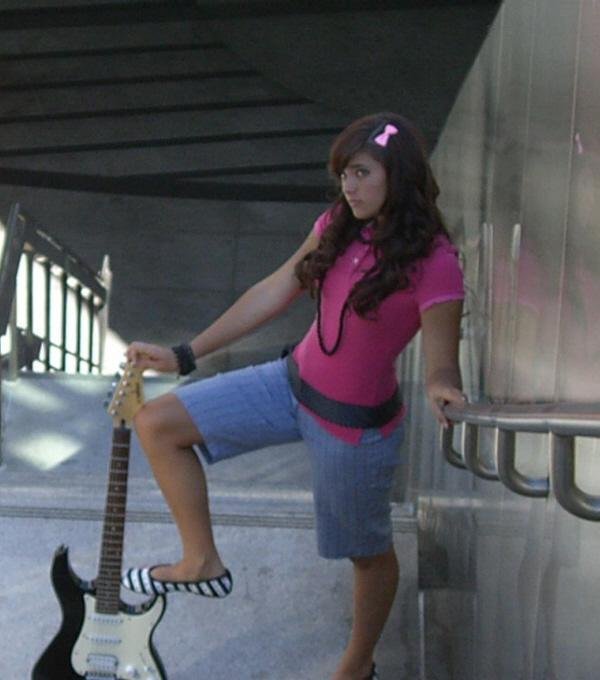 American Juniors Tori Thompson