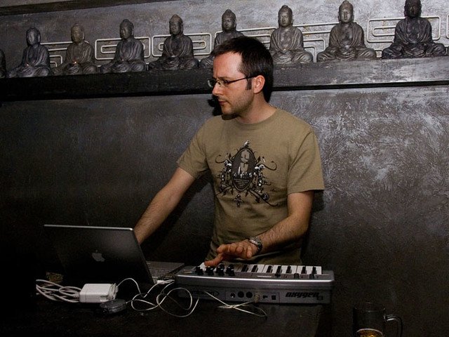 Carl A. Finlow age, hometown, biography | Last.fm