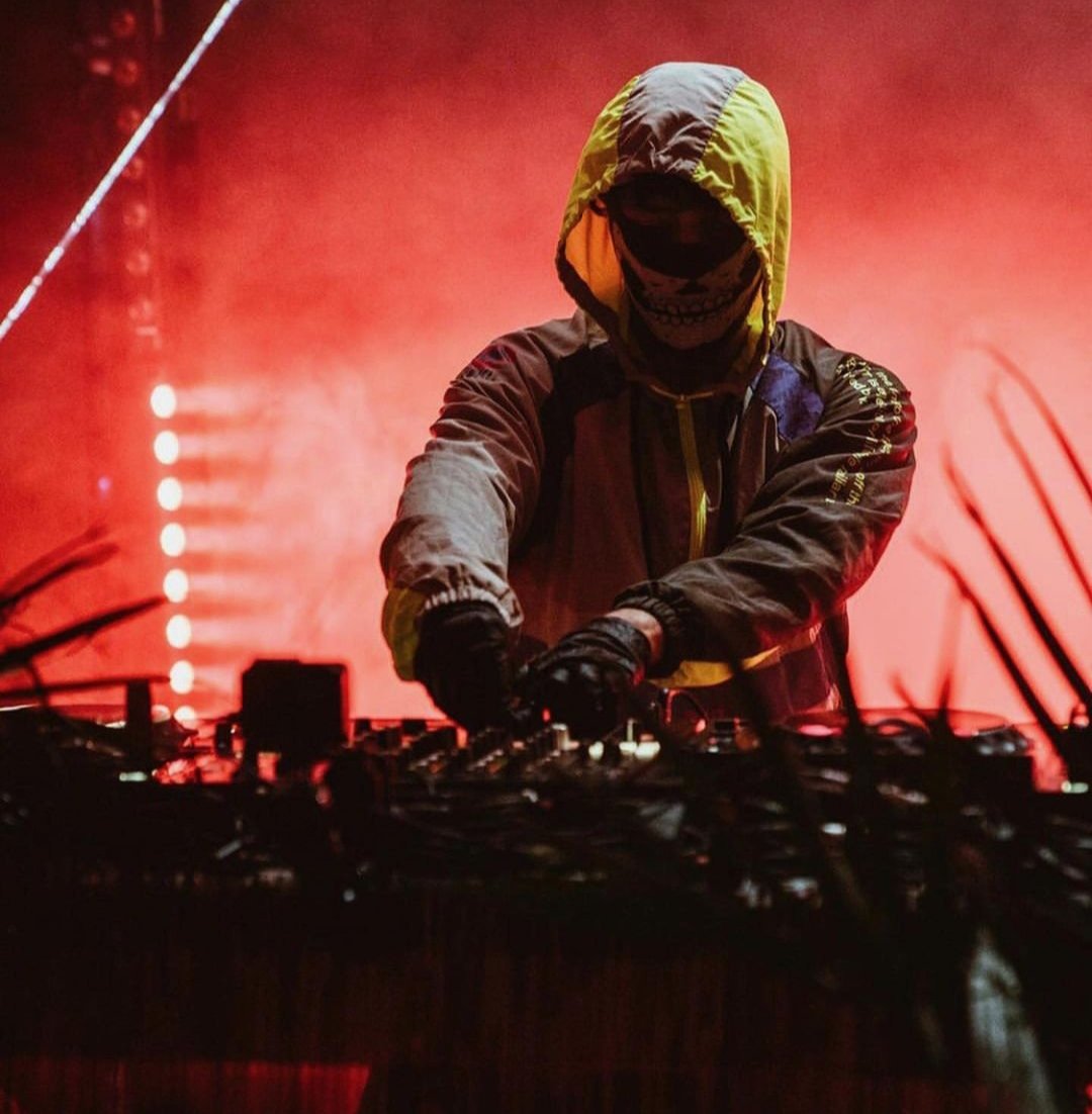 Wuki music, videos, stats, and photos | Last.fm