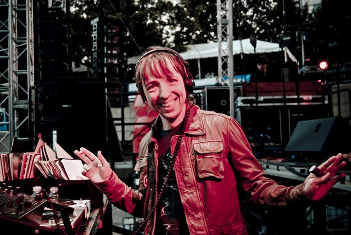 Zip music, videos, stats, and photos | Last.fm