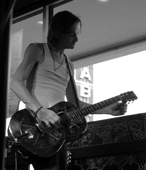 Chris Whitley