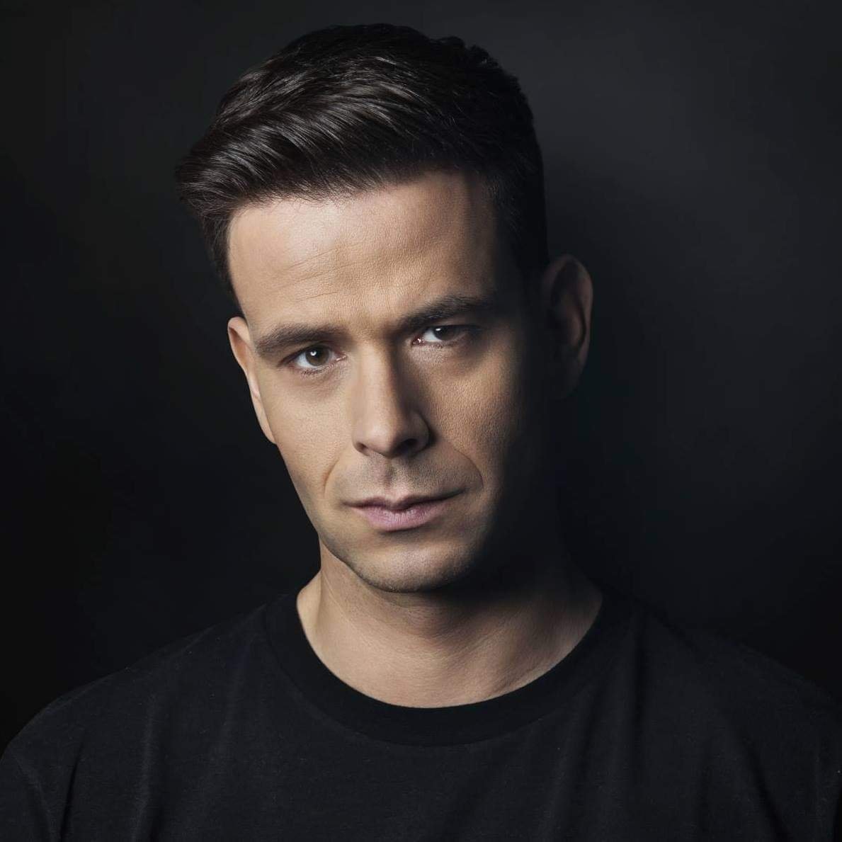 Adaro music, videos, stats, and photos | Last.fm