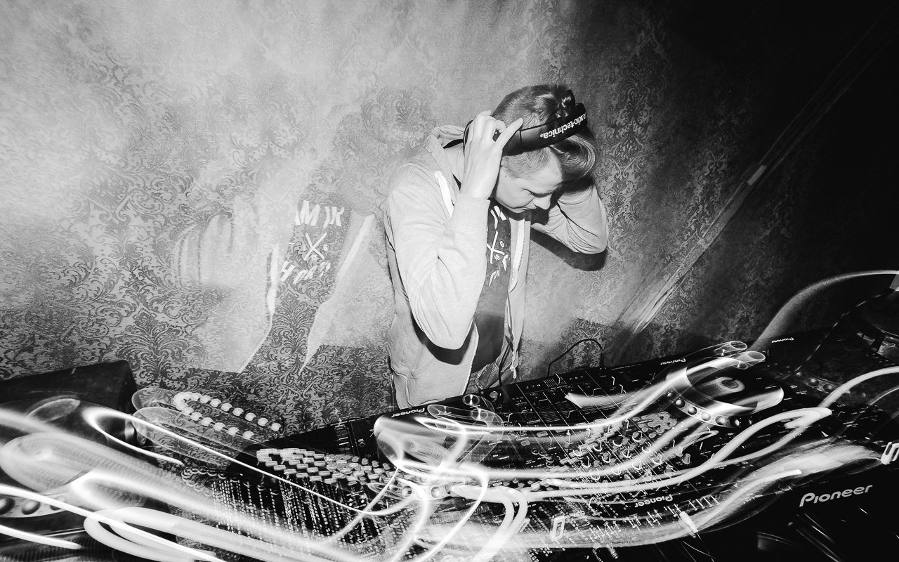 Torn music, videos, stats, and photos | Last.fm