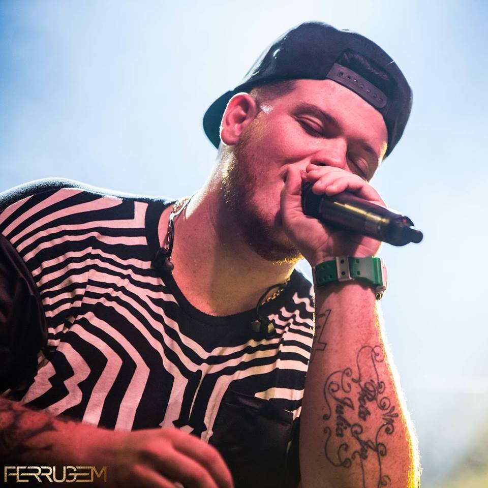 Biografia de Ferrugem | Last.fm