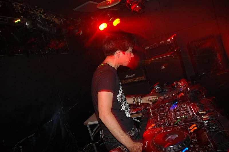 Moro music, videos, stats, and photos | Last.fm