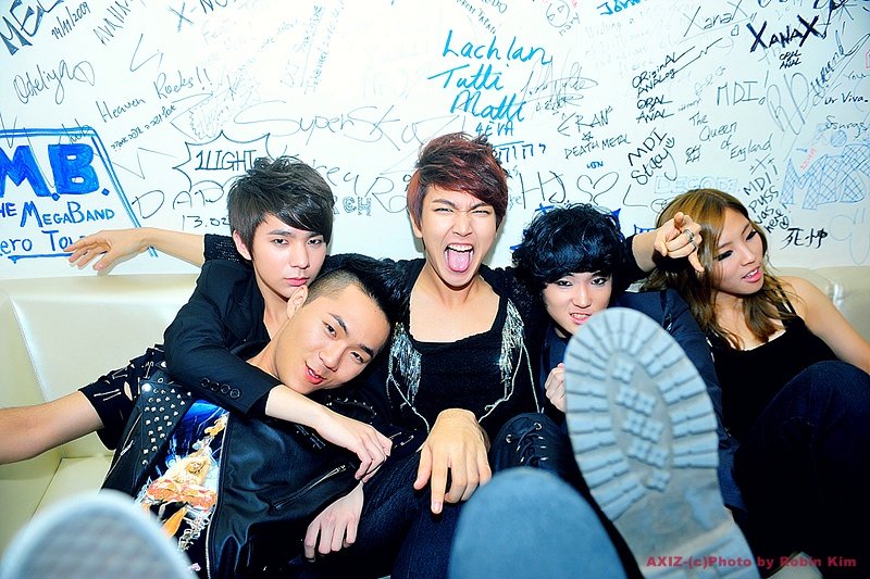 AXIZ music, videos, stats, and photos | Last.fm
