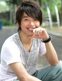 Nicholas Teo 張棟樑 music, videos, stats, and photos | Last.fm