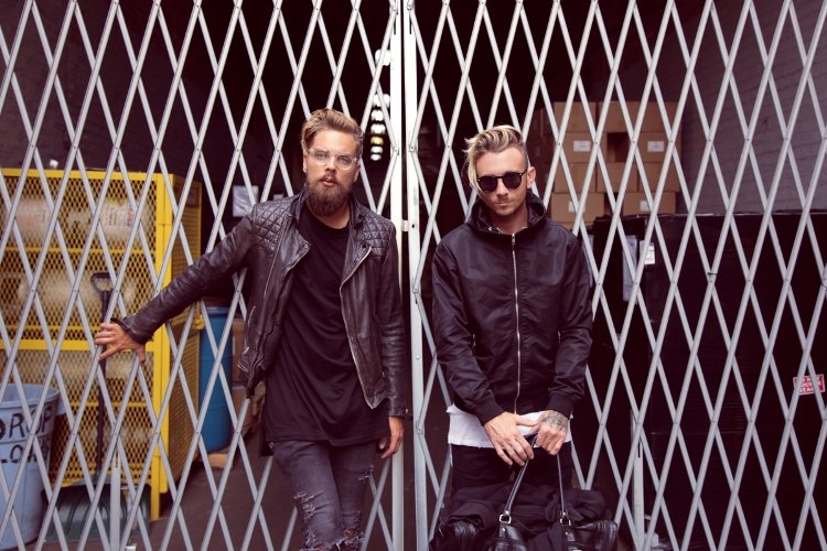 Colours music, videos, stats, and photos | Last.fm