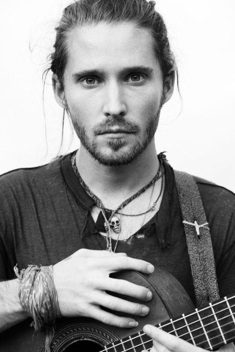 Jessica Moncrieff's Instagram, Twitter & Facebook on IDCrawl