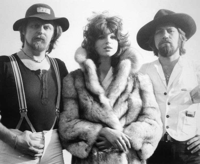 2 plus 1 music, videos, stats, and photos | Last.fm