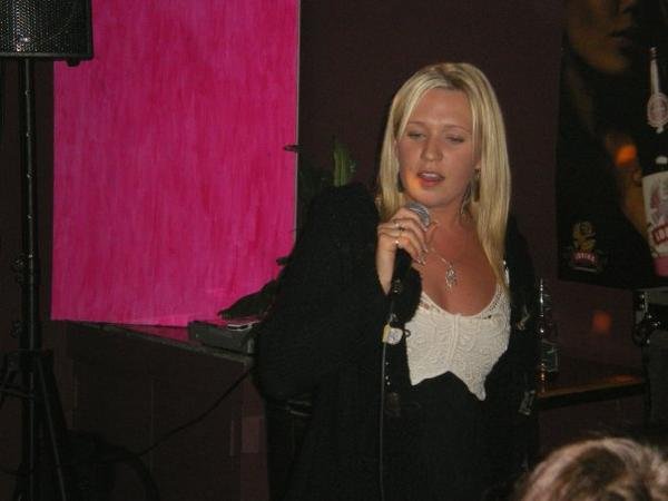 Miss Bee music, videos, stats, and photos | Last.fm