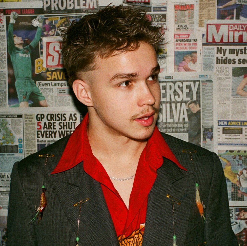 Oliver Malcolm's Instagram, Twitter & Facebook on IDCrawl