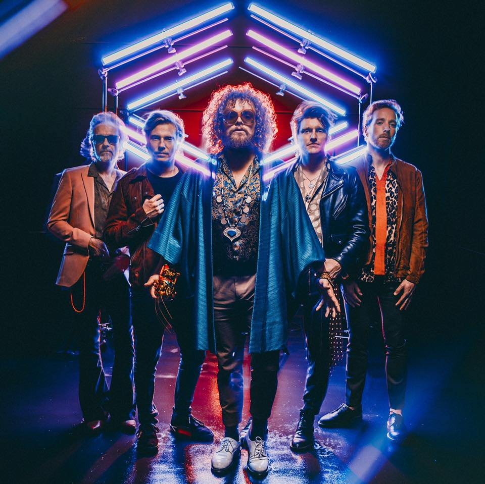 Di-rect music, videos, stats, and photos | Last.fm