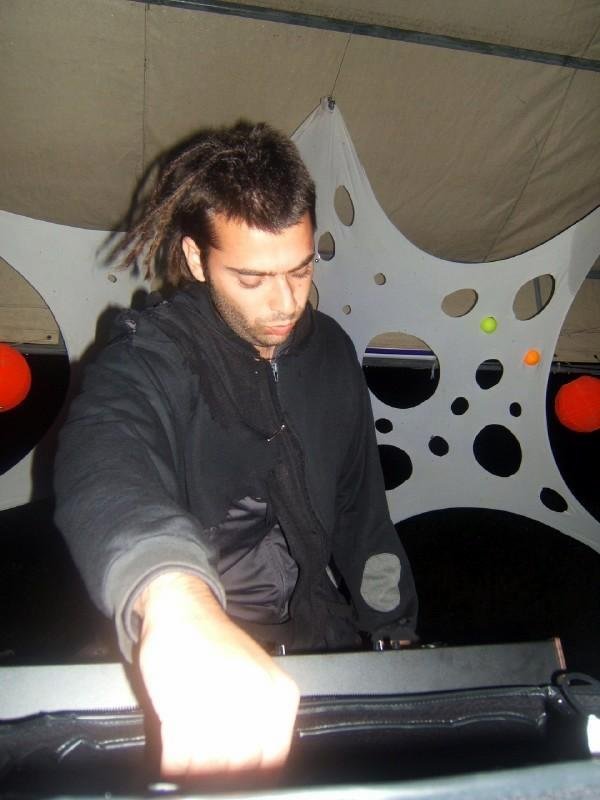 Tryambaka music, videos, stats, and photos | Last.fm