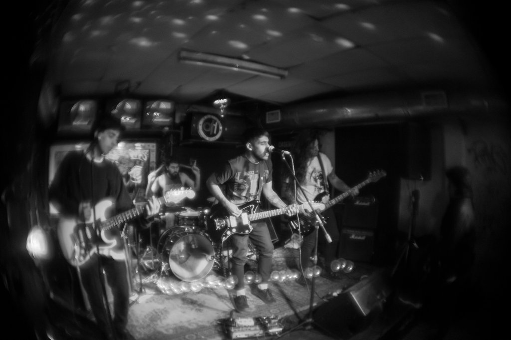 WRRN - Música, videos, estadísticas y fotos | Last.fm