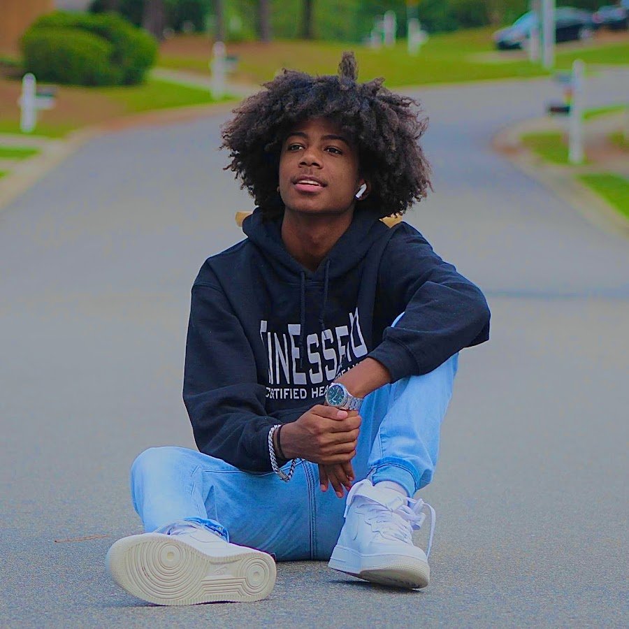 FinEsseMo music, videos, stats, and photos | Last.fm