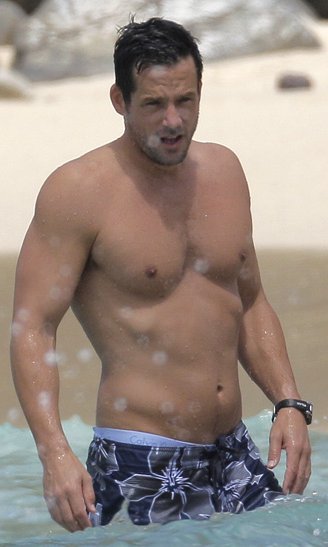 Josh Hopkins - Busca sus canciones y más música | Last.fm