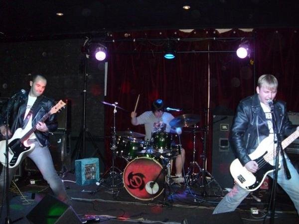 Batfoot! music, videos, stats, and photos | Last.fm