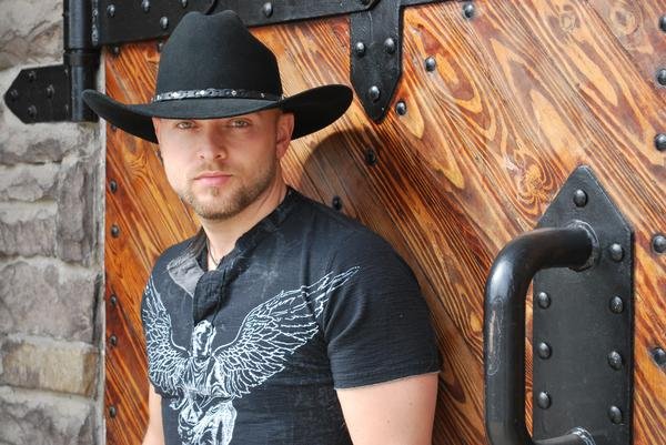 Clay Underwood biography | Last.fm