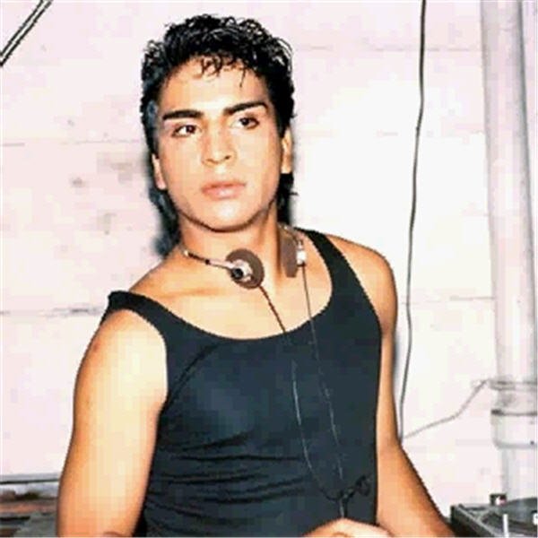 Biografía de Tony Barrera | Last.fm