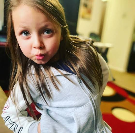 Emily Montes's Instagram, Twitter & Facebook on IDCrawl