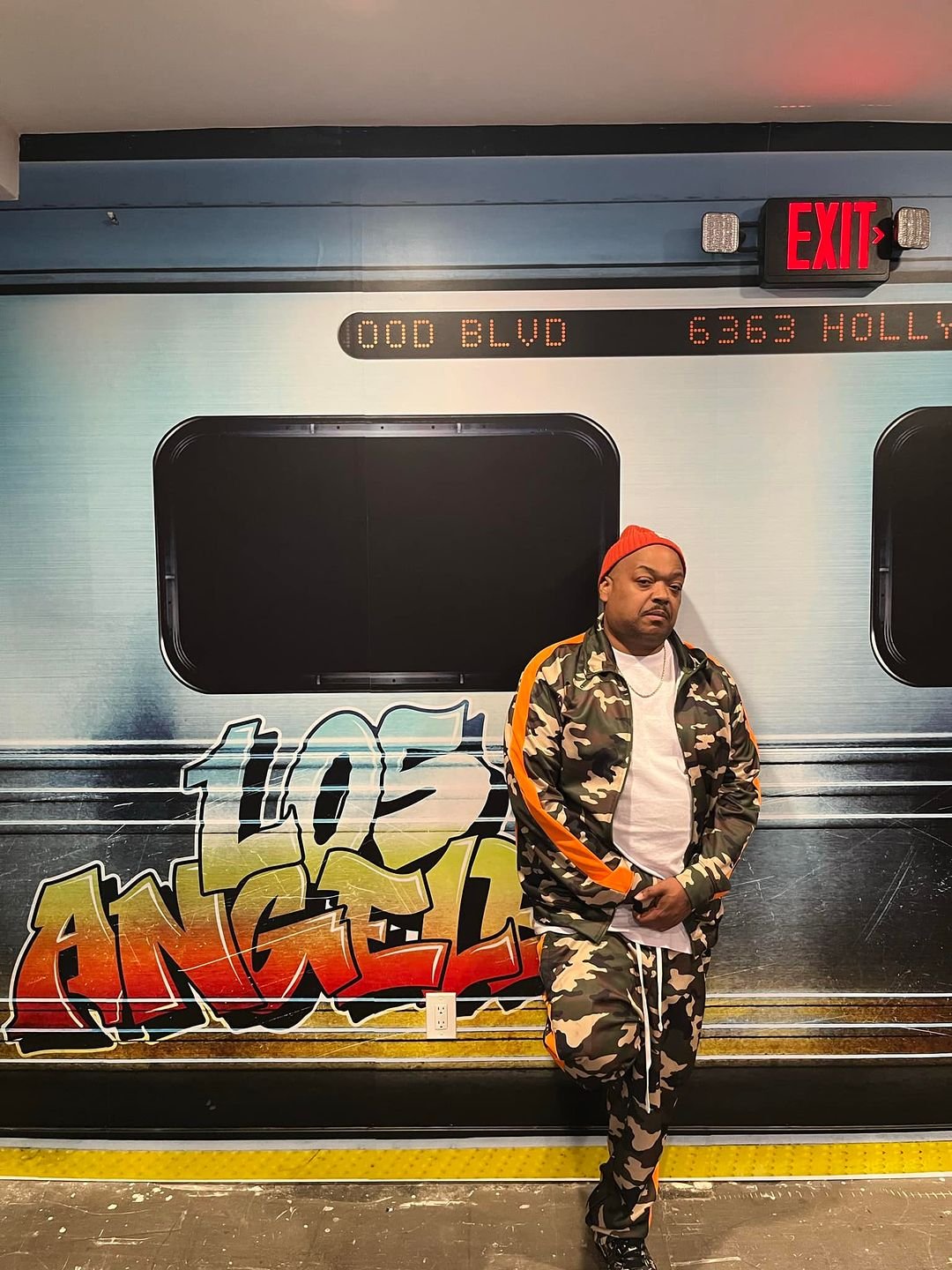 Bizarre music, videos, stats, and photos | Last.fm