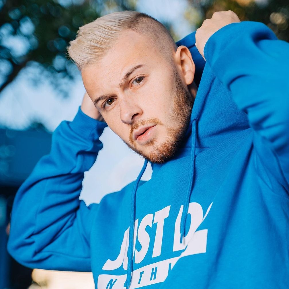 VessoU biography | Last.fm