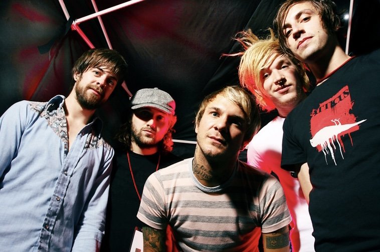 Músicas, vídeos, estatísticas e fotos de Chiodos | Last.fm