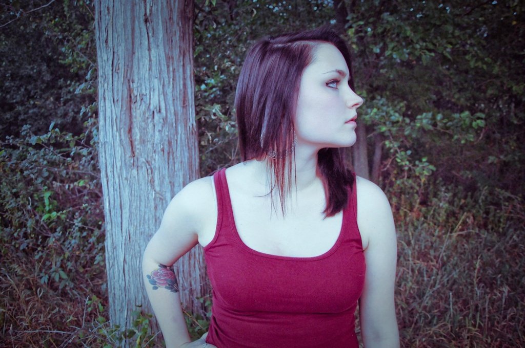 Ally Rhodes biography | Last.fm